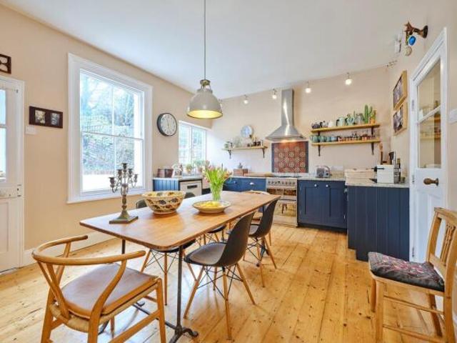 4 bedroom end of terrace house for sale in North Road | St Andrews, BS6