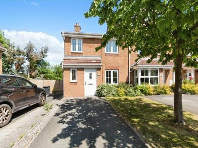 4 Bedroom End Of Terrace House For Sale In Nantwich, Cheshire
