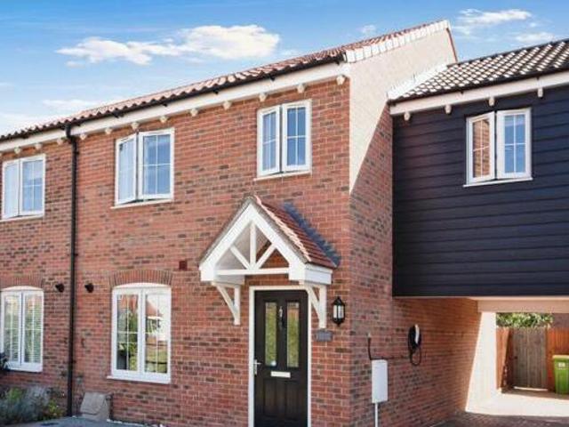 4 Bedroom End Of Terrace House For Sale In Southend on sea, Essex
