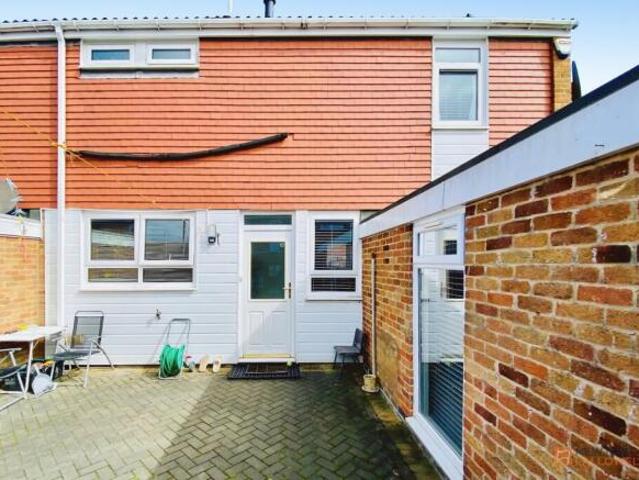 4 bedroom end of terrace house for sale in Selkirk Road, Rushey Mead, LE4