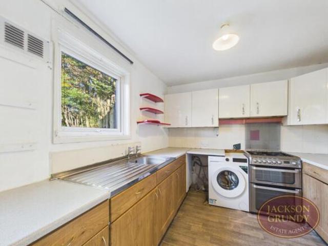 4 bedroom end of terrace house for sale in Sharrow Place, Ecton Brook, NN3 5AJ, NN3