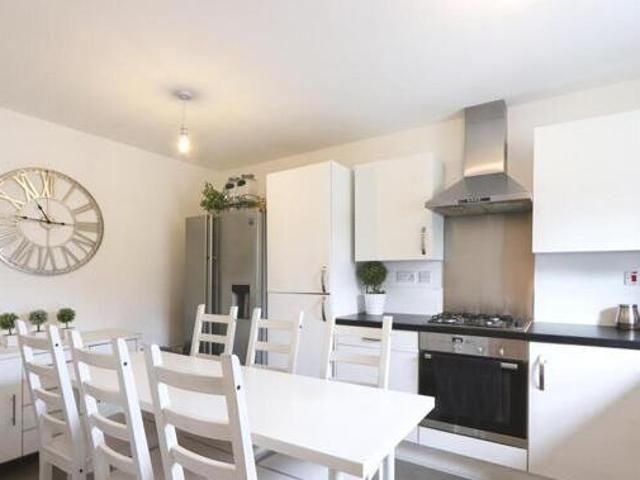 4 Bedroom End Of Terrace House For Sale In Sheffield, South Yorkshire
