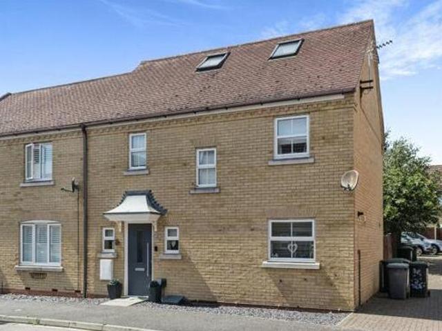 4 Bedroom End Of Terrace House For Sale In Shefford