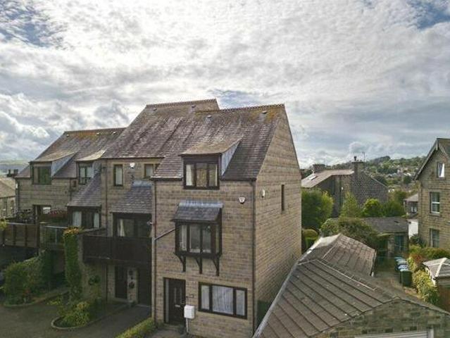 4 Bedroom End Of Terrace House For Sale In Silsden