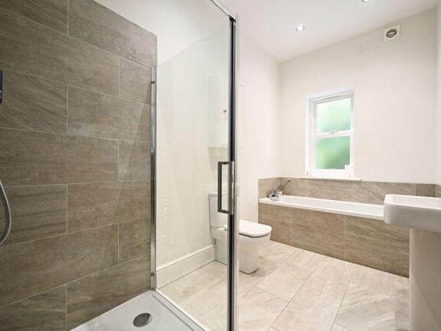 4 bedroom end of terrace house for sale in Spring Hill, Crookes, Sheffield, S10