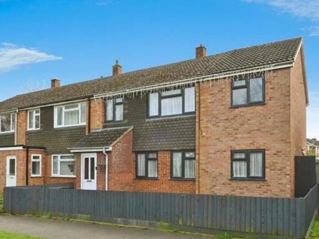 4 Bedroom End Of Terrace House For Sale In St. Neots, Cambridgeshire