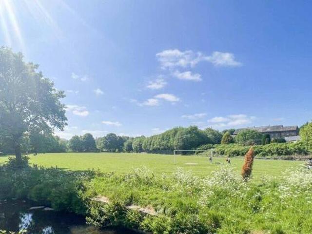 4 Bedroom End Of Terrace House For Sale In Stacksteads