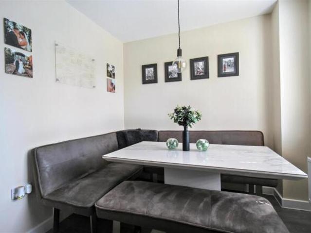 4 bedroom end of terrace house for sale in Starling Avenue, Sprowston, Norwich, NR7