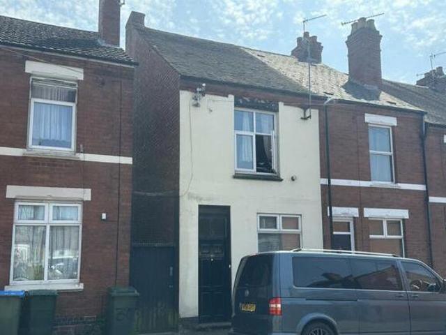 4 Bedroom End Of Terrace House For Sale In Stoke