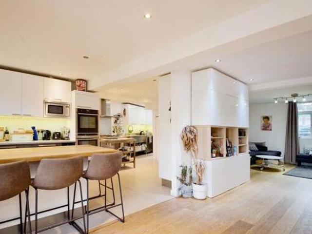 4 Bedroom End Of Terrace House For Sale In Stonebridge Park