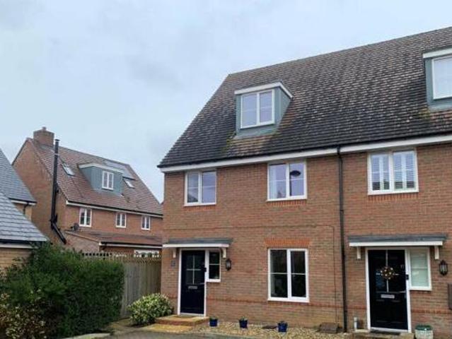4 Bedroom End Of Terrace House For Sale In Stotfold, Hitchin