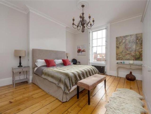 4 bedroom end of terrace house for sale in Stour Street, Canterbury, Kent, CT1
