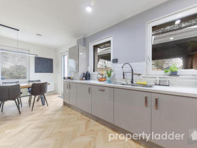 4 bedroom end of terrace house for sale in Poppyfields, Norwich, NR5