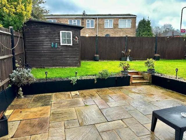 4 bedroom end of terrace house for sale in Palmarsh Road, Orpington, Kent, BR5 3SJ, BR5