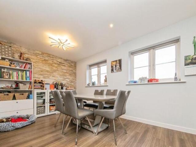 4 bedroom end of terrace house for sale in Pearmain Lane, Ipswich, IP4