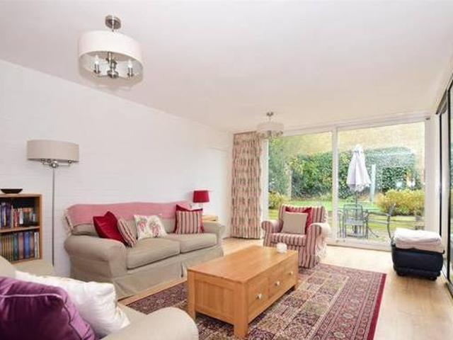 4 bedroom end of terrace house for sale in Punch Croft New Ash Green Longfield Kent DA3