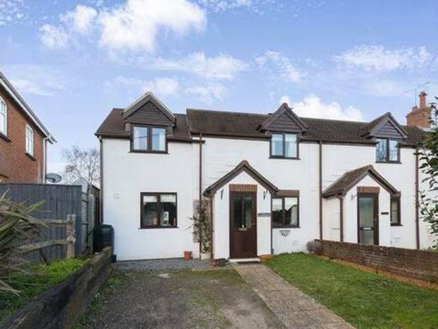 4 bedroom end of terrace house for sale in Rixon Sturminster Newton DT10