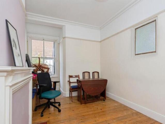 4 bedroom end of terrace house for sale in West Street, Leicester, LE1
