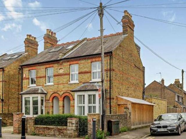 4 Bedroom End Of Terrace House For Sale In Windsor