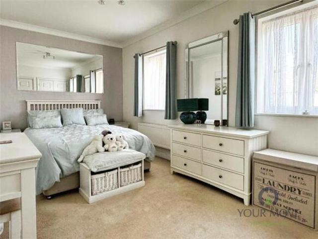 4 bedroom end of terrace house for sale in The Piazza, Eastbourne, East Sussex, BN23