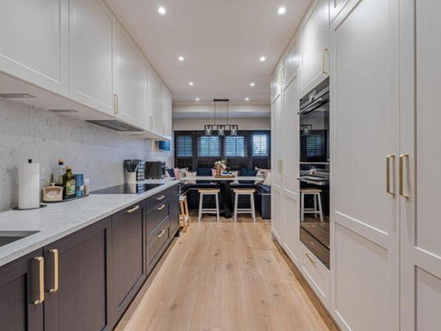 4 bedroom end of terrace house for sale in Uplands Road, Boxgrove Gardens, GU1