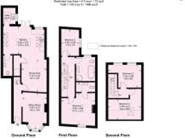 4 bedroom end of terrace house for sale in Vyner Street, York, YO31 8HS, YO31