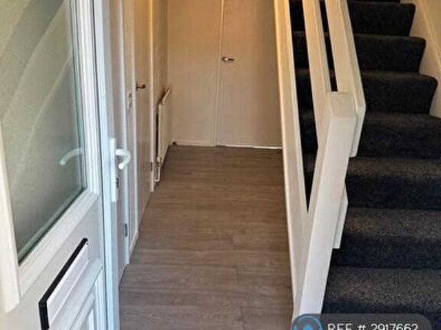 4 Bedroom End Of Terrace House To Rent In Casper Court, Nottingham, NG5