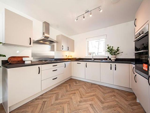 4 Bedroom End Of Terrace House To Rent In Leaf Living At Beckley Place, Oxford, Oxfordshire, OX3