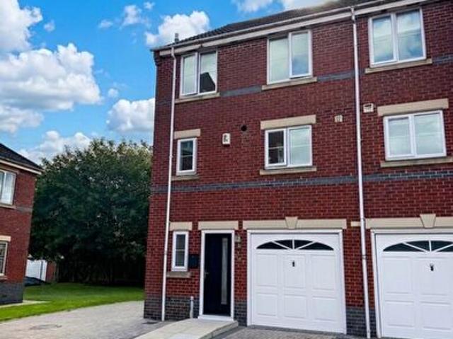 4 Bedroom End Of Terrace House To Rent In Slack Lane, Derby, DE22