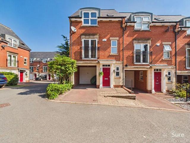 4 Bedroom End Of Terrace House To Rent In St. Katherines Court, Derby, DE22