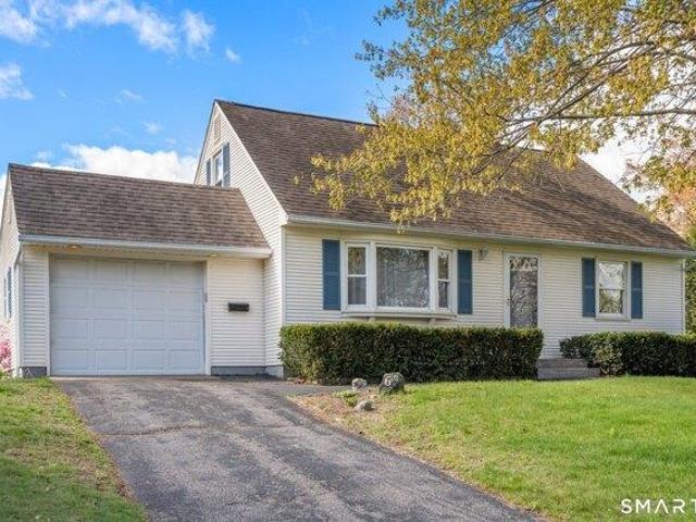 4 bedroom, Enfield CT 06082 102214802
