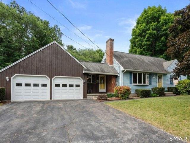4 bedroom, Enfield CT 06082 103967055