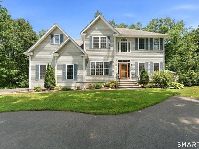 4 bedroom, Enfield CT 06082 104908749