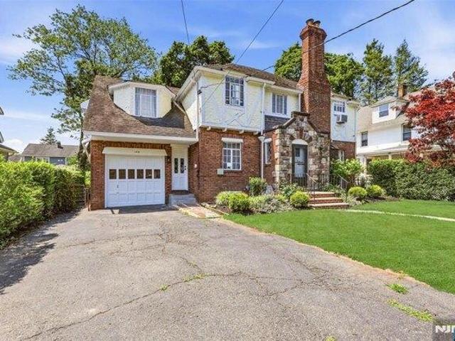 4 bedroom, Englewood NJ 07631 104568238