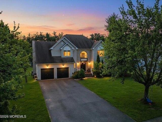 4 bedroom, Eatontown NJ 07724 103619233