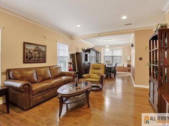 4 bedroom, East Windsor NJ 08520 103665792