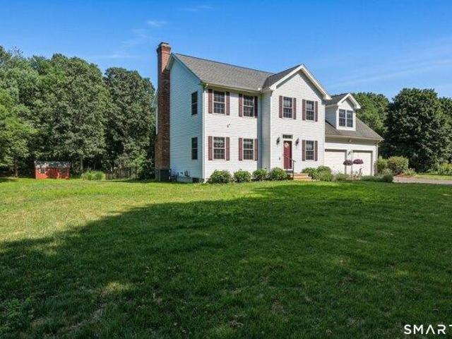 4 bedroom, East Windsor CT 06016 104406685