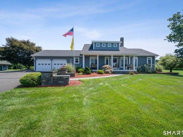 4 bedroom, East Windsor CT 06016 104718505