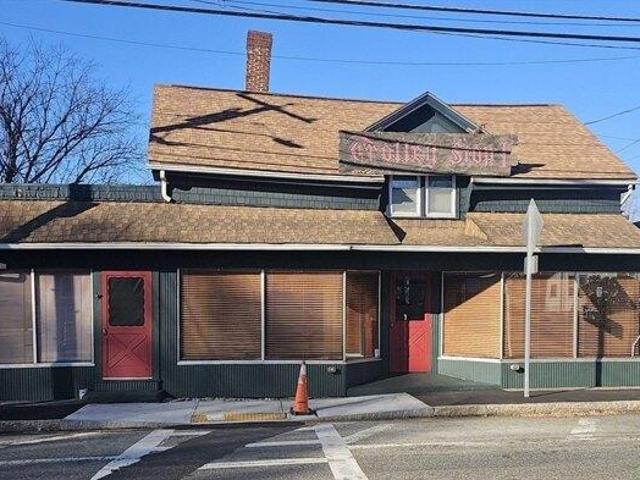 4 bedroom, East Brookfield MA 01515 102922287