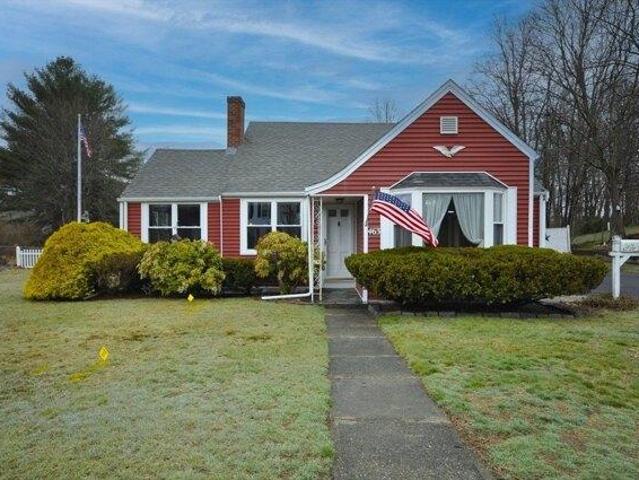 4 bedroom, East Bridgewater MA 02333 102410004