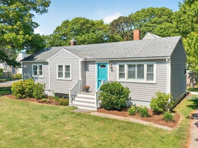 4 bedroom, East Falmouth MA 02536 104687610