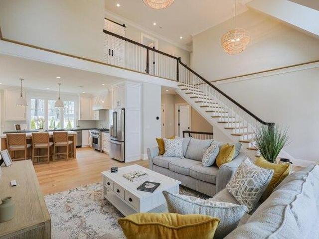 4 bedroom, East Falmouth MA 02536 104716102