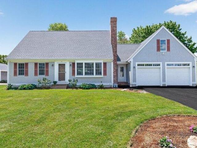 4 bedroom, East Falmouth MA 02536 104190825