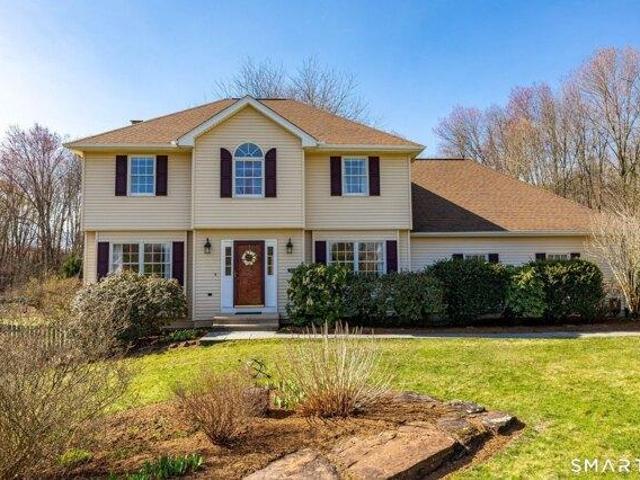 4 bedroom, East Granby CT 06026 LS102318455