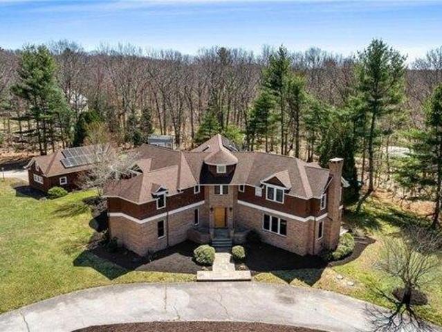 4 bedroom, East Greenwich RI 02818 105140599