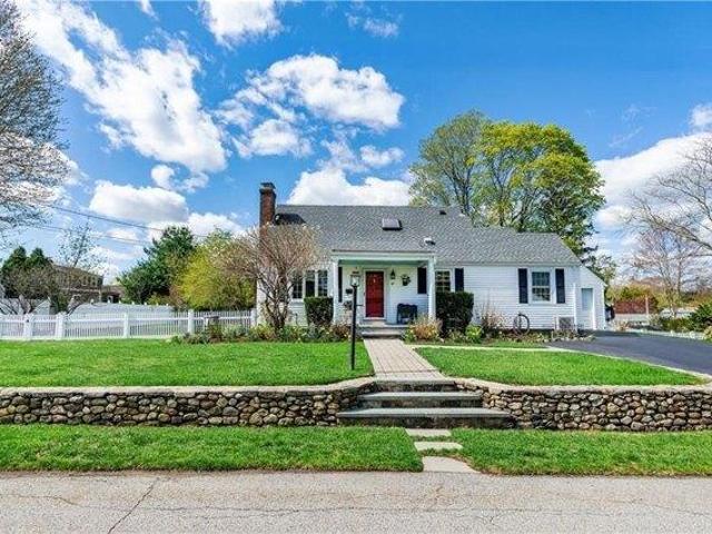 4 bedroom, East Greenwich RI 02818 102594704