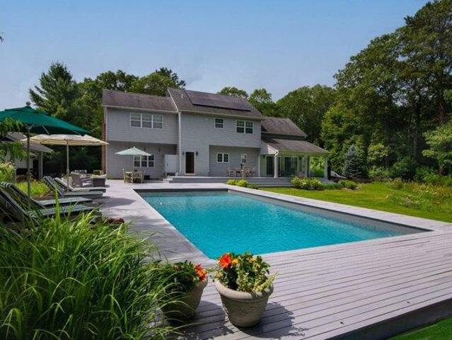 4 bedroom, East Hampton NY 11937 103623249