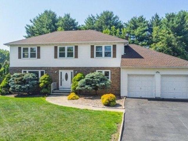 4 bedroom, East Hanover NJ 07936 104719227