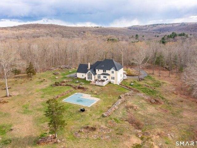 4 bedroom, East Haddam CT 06415 103102143