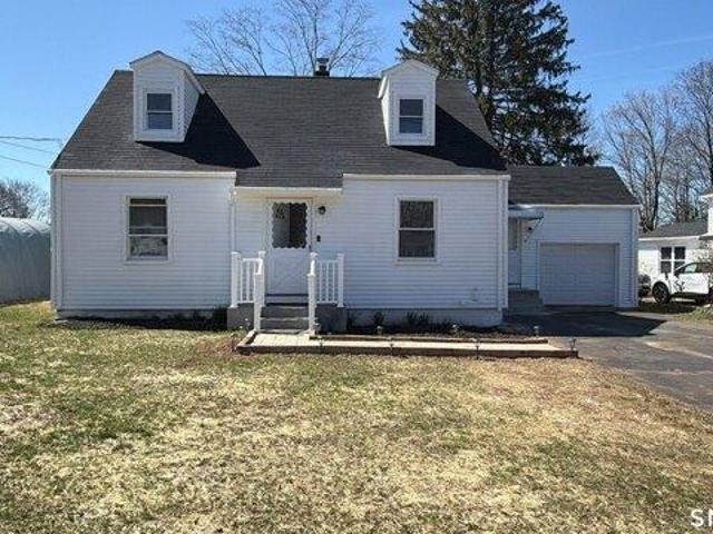 4 bedroom, East Haven CT 06512 LS102444552